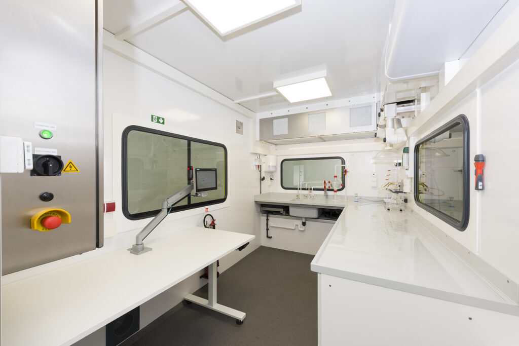 Laboratory containers (20ft) - Marine Systems